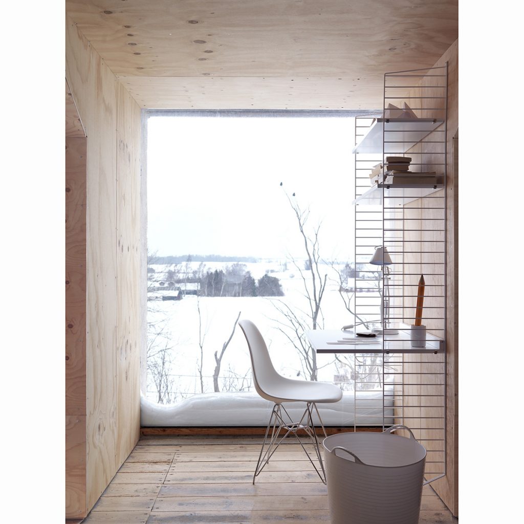 String Utomhus Fristående hylla l | Gösta Westerberg Möbel | Galvaniserad