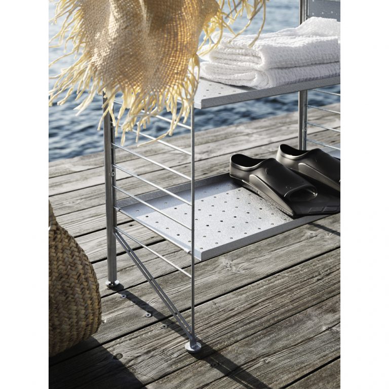 String Utomhus Fristående hylla l | Gösta Westerberg Möbel | Galvaniserad